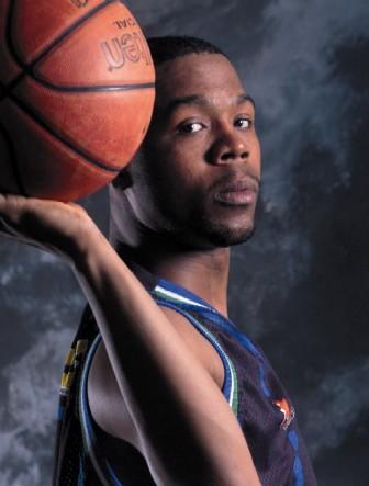 Roseto Basket Story DEWAYNE JEFFERSON: IL FRINGUELLO DEL MISSISSIPPI.